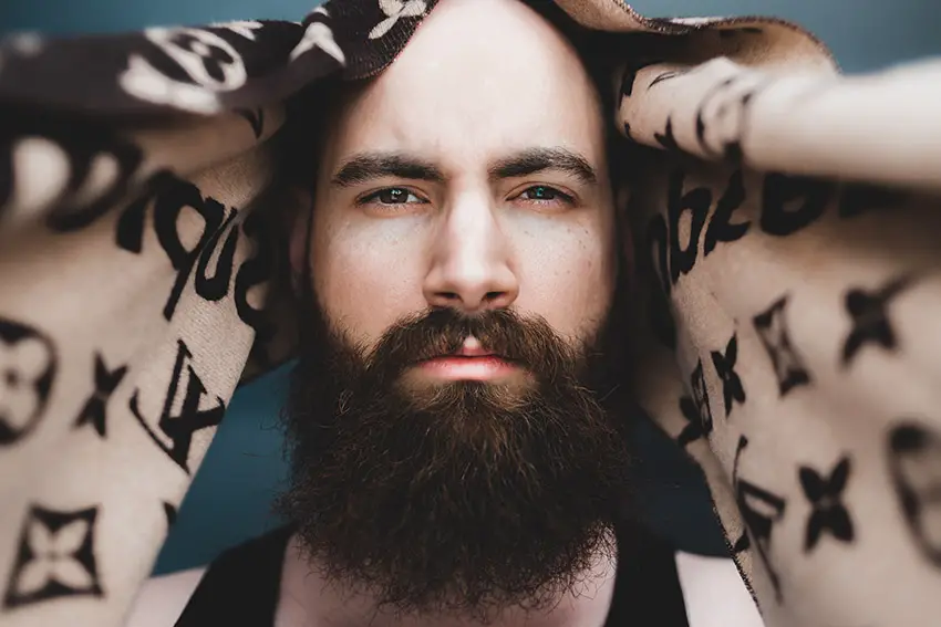 5 Best Beard Exfoliators & Beard Scrubs In 2023